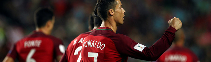 CR7 và cảm xúc về huyền thoại bóng đá đương thời