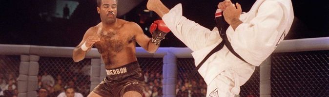 Võ thuật chuyên sâu: Cú đấm của Boxing vs Karate, tương đồng và khác biệt?